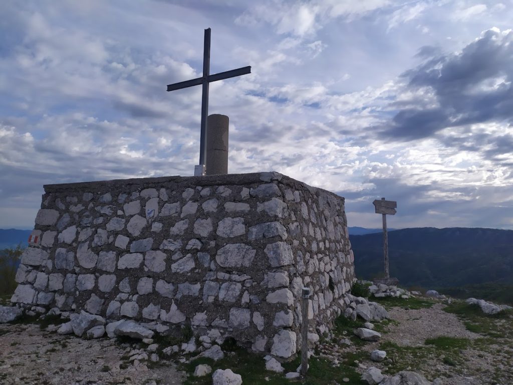 Monte Gennaro, in vetta nonostante il lockdown - Tiburno.tv Tiburno.tv